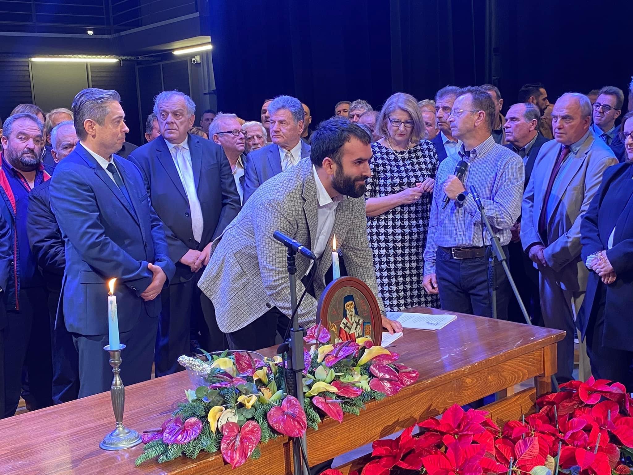 Κωνσταντίνος Πέττας: Έπρεπε να αφήσουν τον Ν. Αρετάκη να μιλήσει στην ...